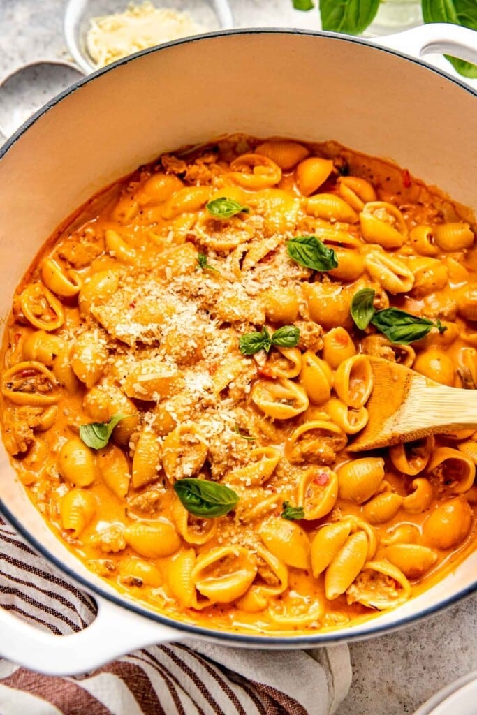 Easy Ground Turkey Pasta (30 Minute Meal)