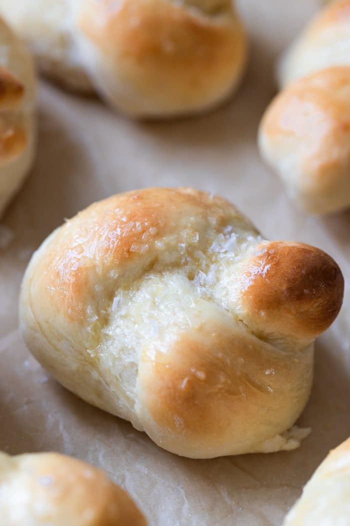 Sweet Dinner Rolls (Grammie's Recipe!) • (VIDEO) • Kroll's Korner
