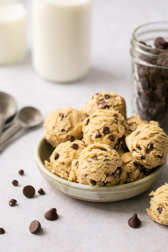 Edible Chocolate Chip Cookie Dough Recipe • Kroll's Korner