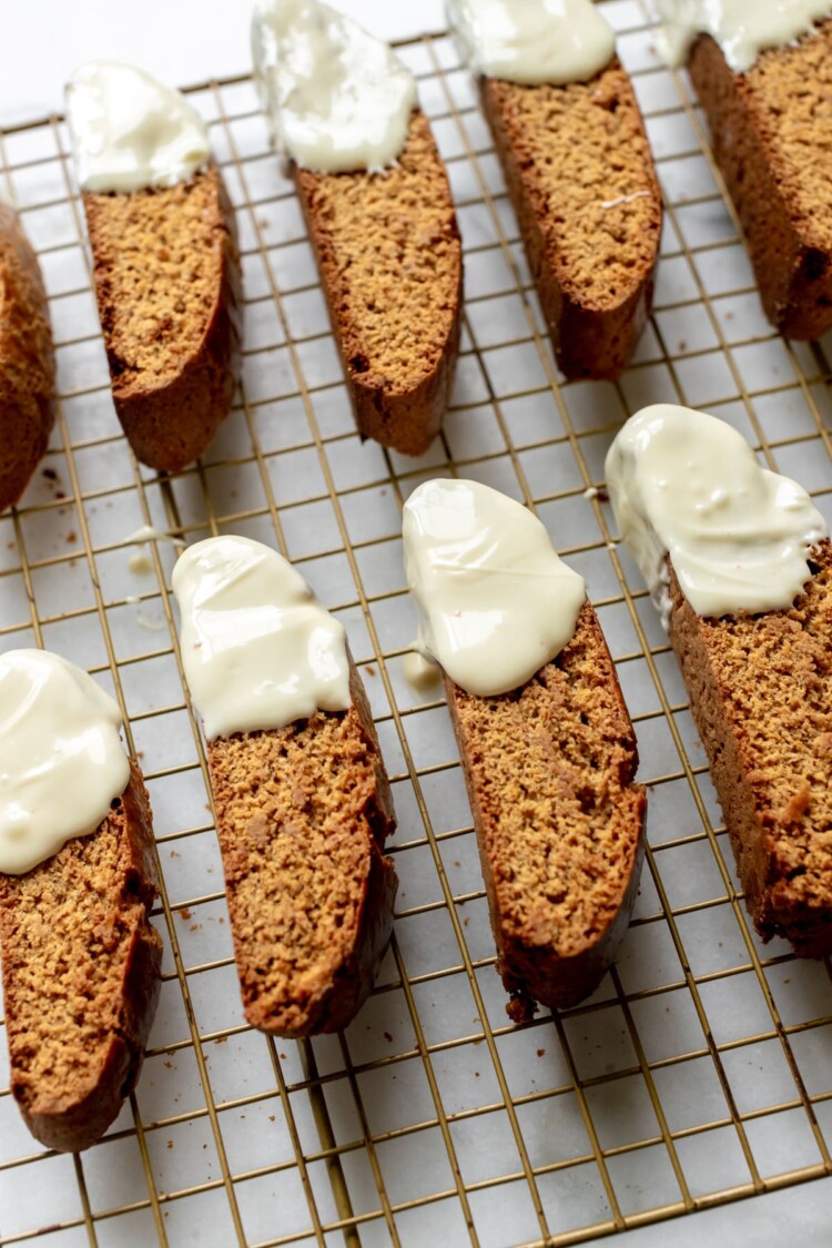 Gingerbread Biscotti • Kroll's Korner