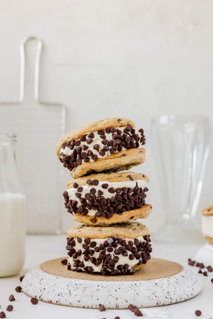 Cookie Ice Cream Sandwiches • Kroll's Korner