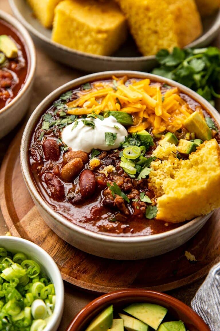 Four Bean Spicy Crockpot Chili (VIDEO) - Kroll's Korner