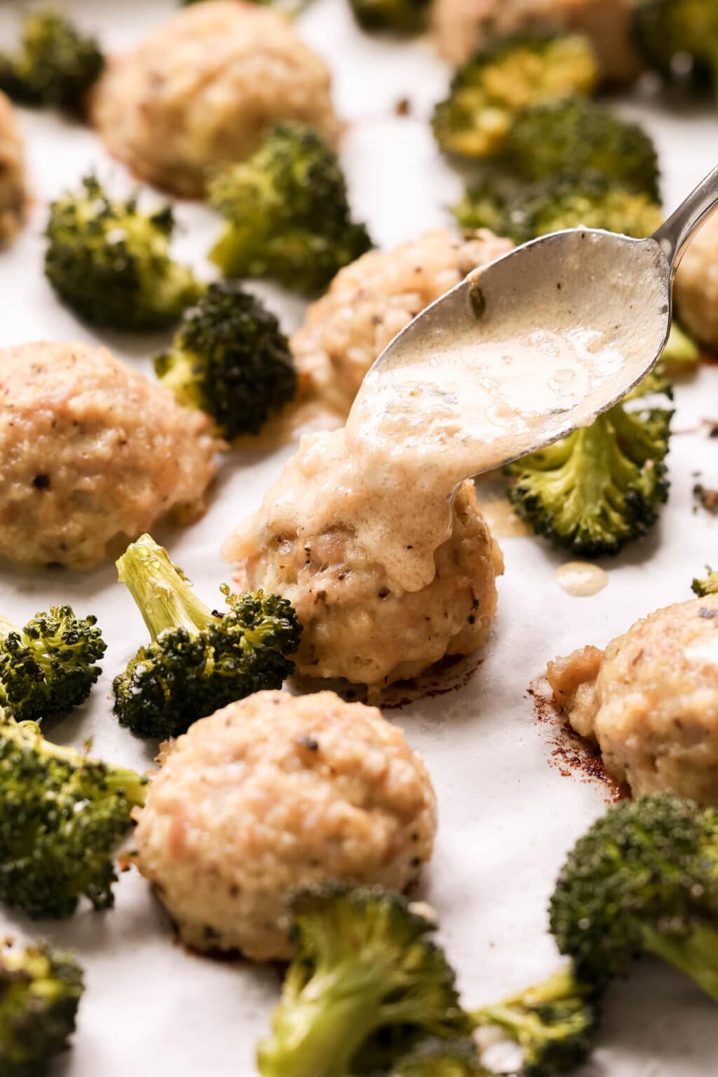 Juicy Chicken Meatballs and Broccoli • Kroll's Korner