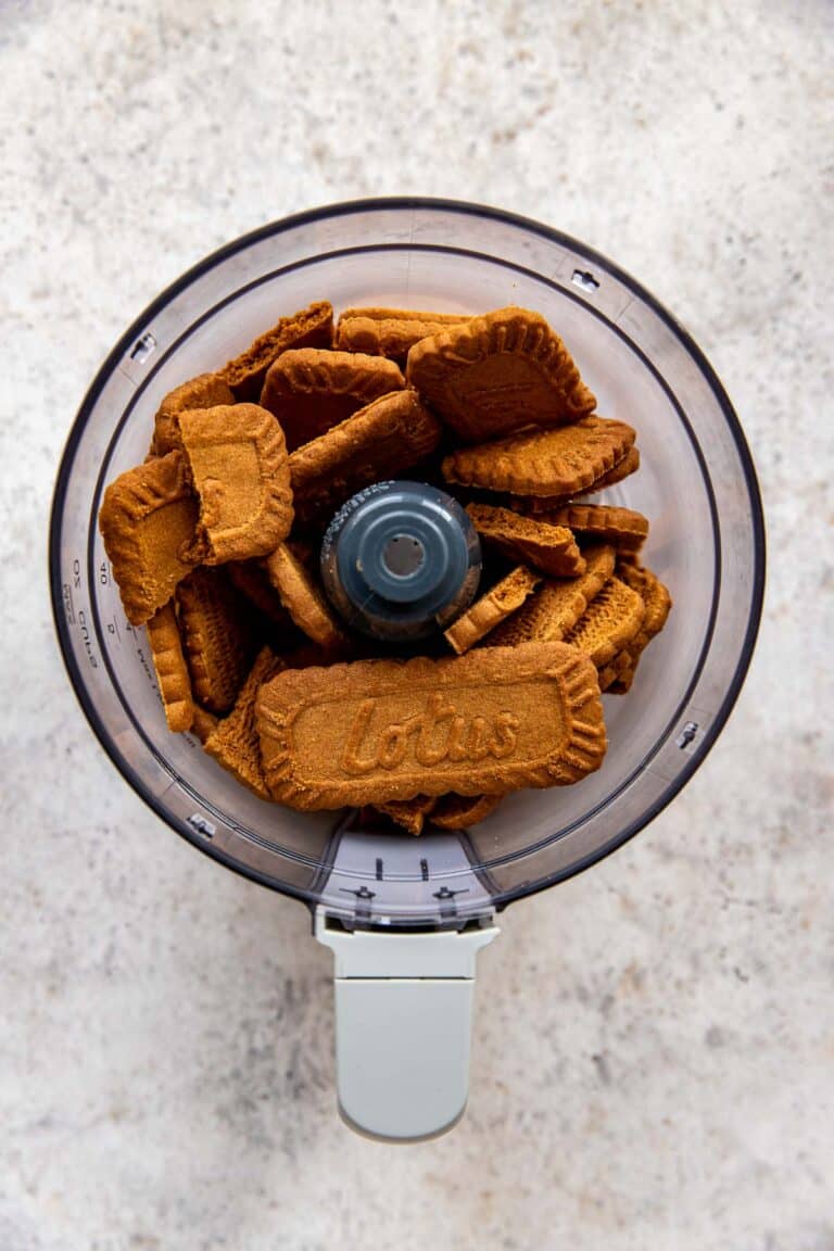 No Bake Mini Biscoff Cheesecakes • Kroll's Korner