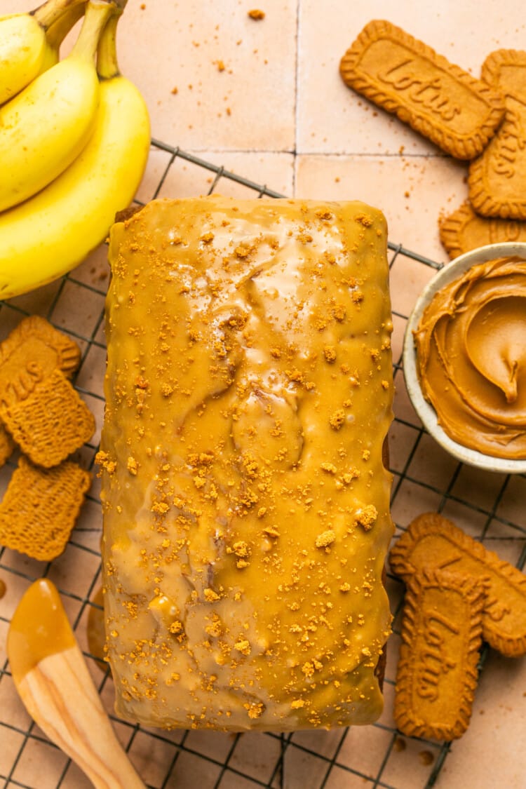 Biscoff Banana Bread (with cookie butter glaze!)