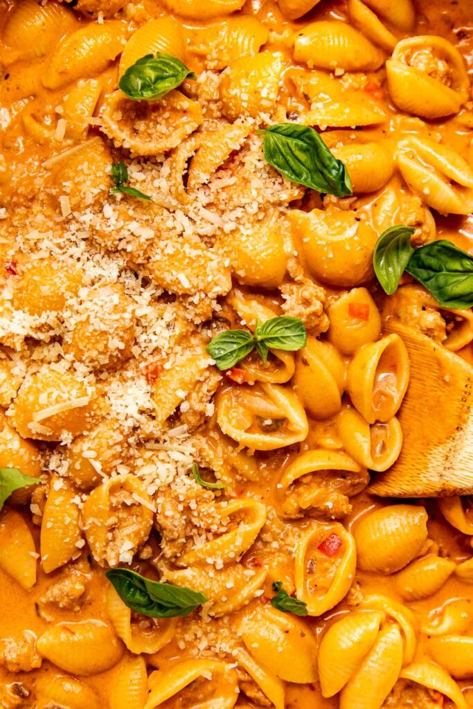 Easy Ground Turkey Pasta (30 Minute Meal)