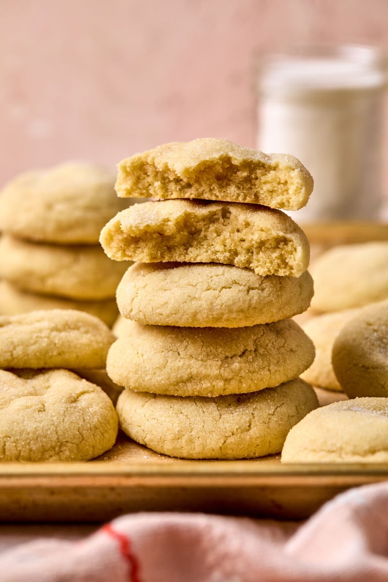 Soft & Chewy Sugar Cookies • Kroll's Korner
