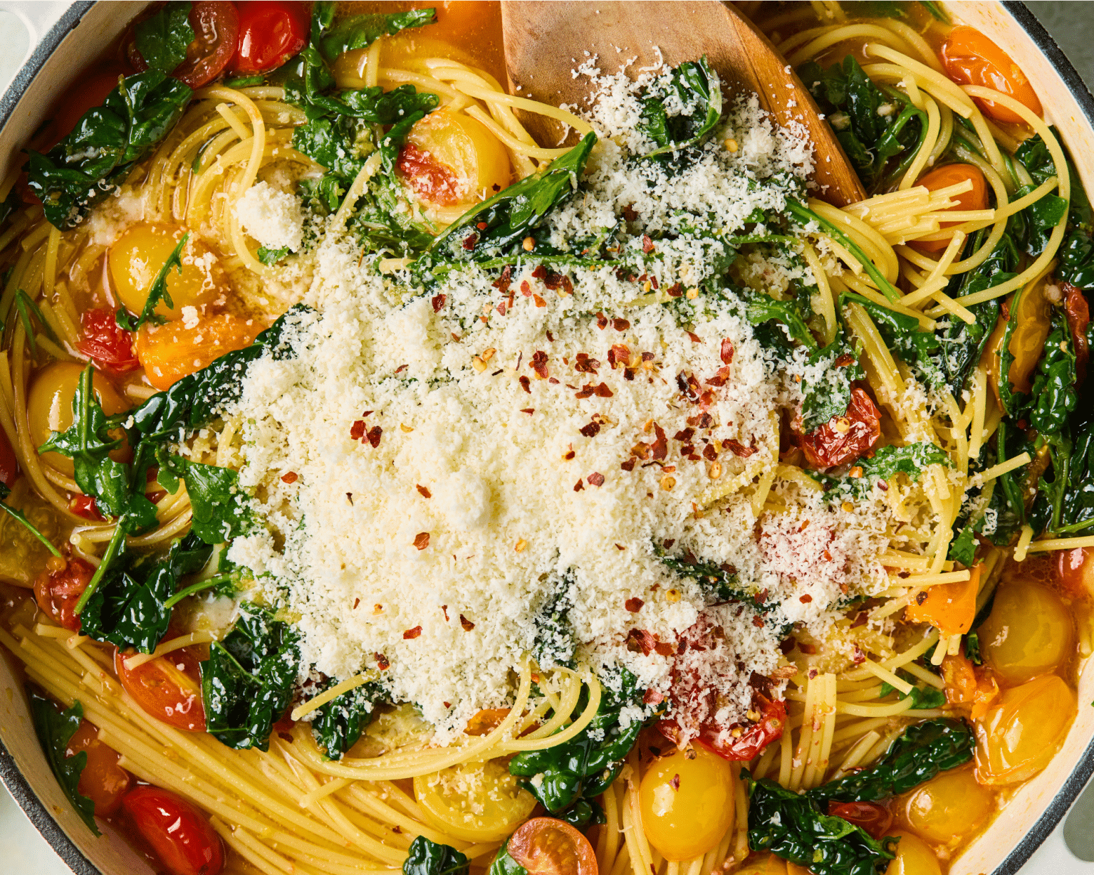 Single Skillet Spaghetti (Meghan Markle Pasta)