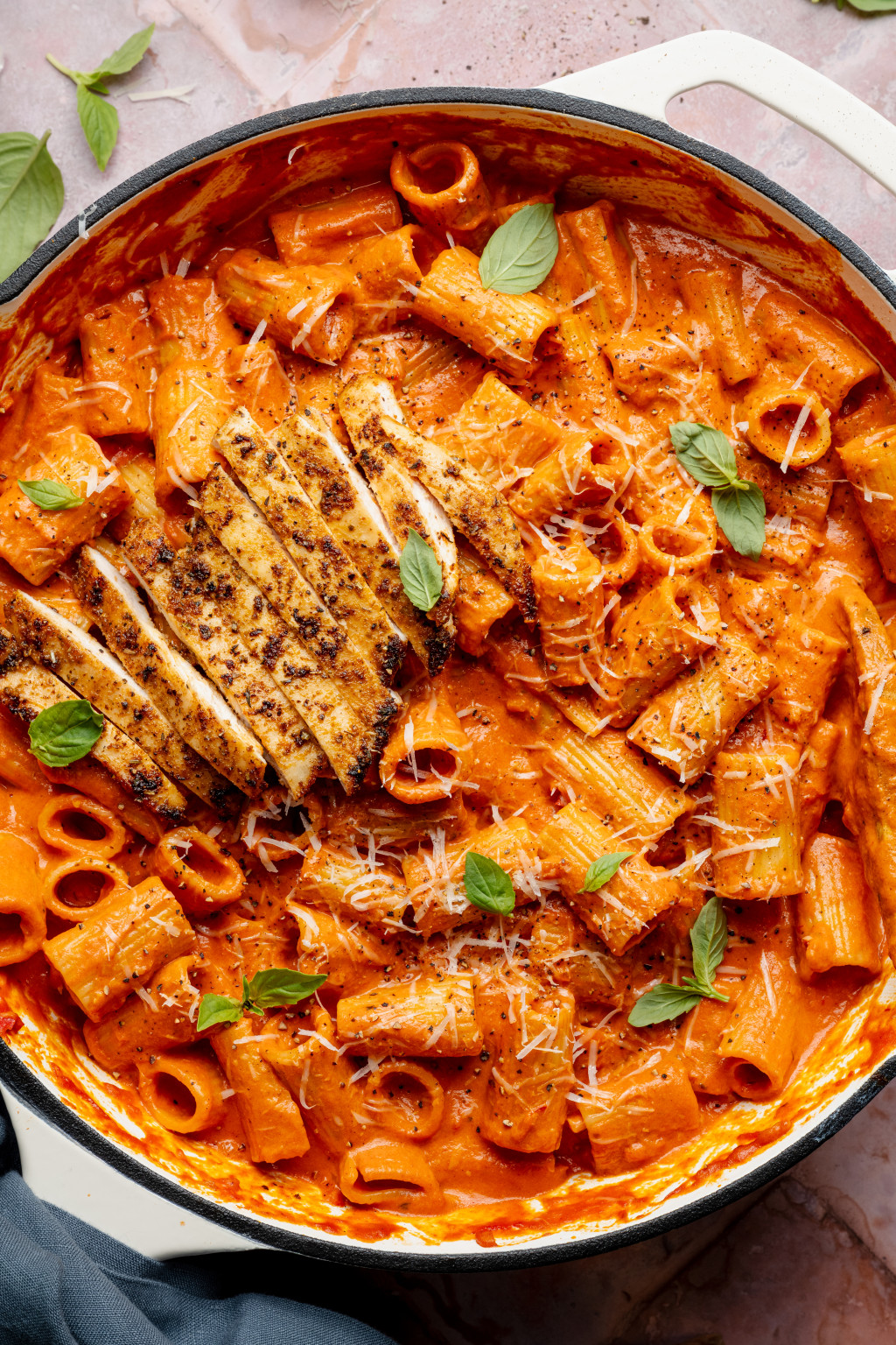 Spicy Vodka Pasta With Chicken